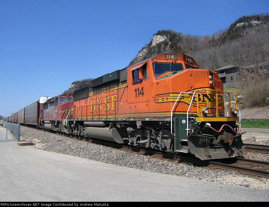 BNSF 114